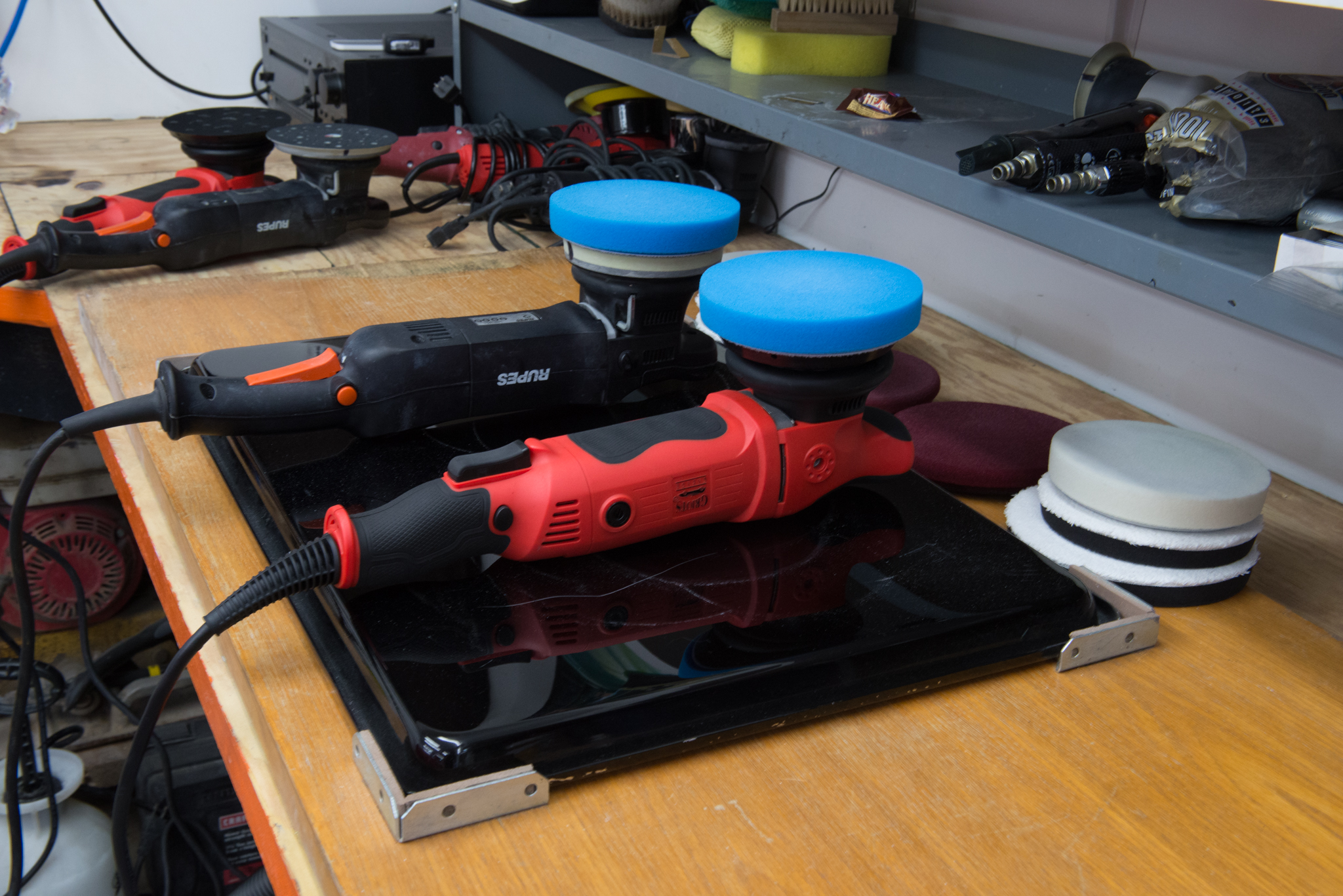 Product Review: Griot’s Garage THE BOSS DA Polishers – Ask a Pro Blog